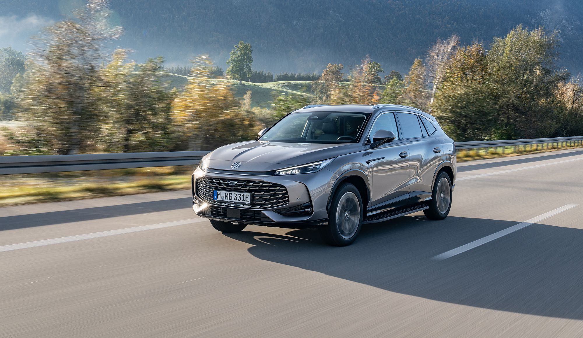 MG HS PHEV: Reichweitenangst ade – Puls Magazin