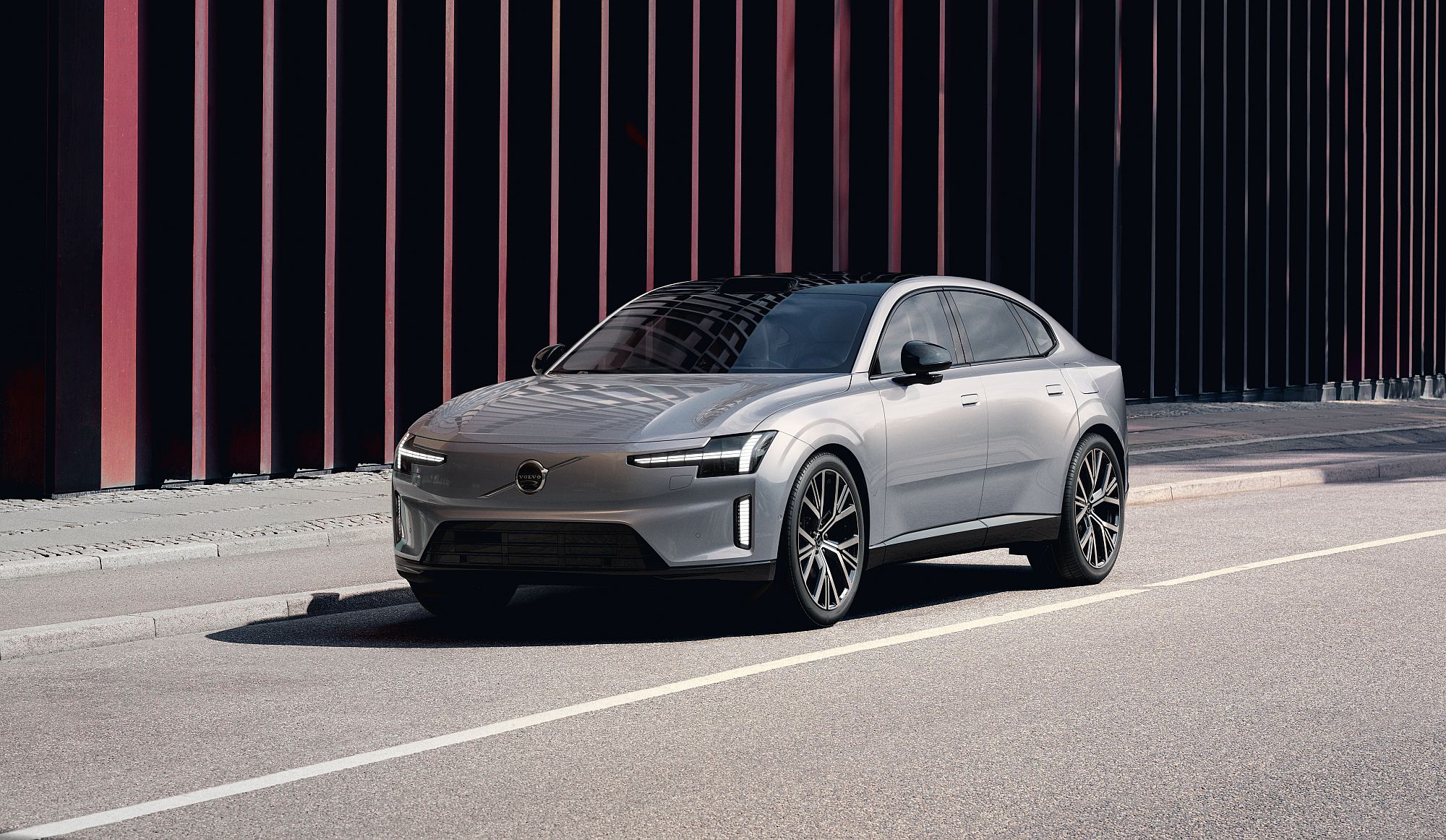 Volvo ES90: Tempo beim Laden – Puls Magazin